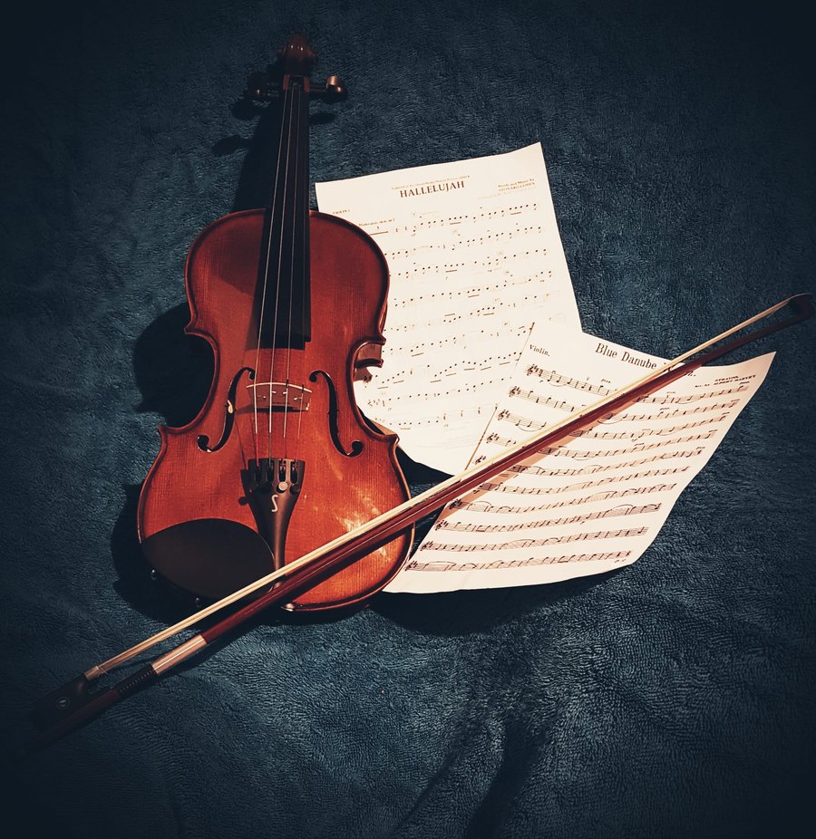 My violin still life shot with mobile phone - hdrcreme