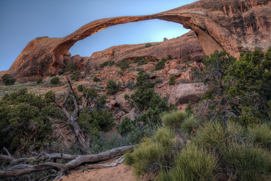 The Landscape Arch - hdrcreme