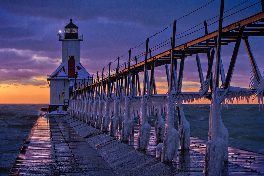 Michigan City Lighthouse - hdrcreme