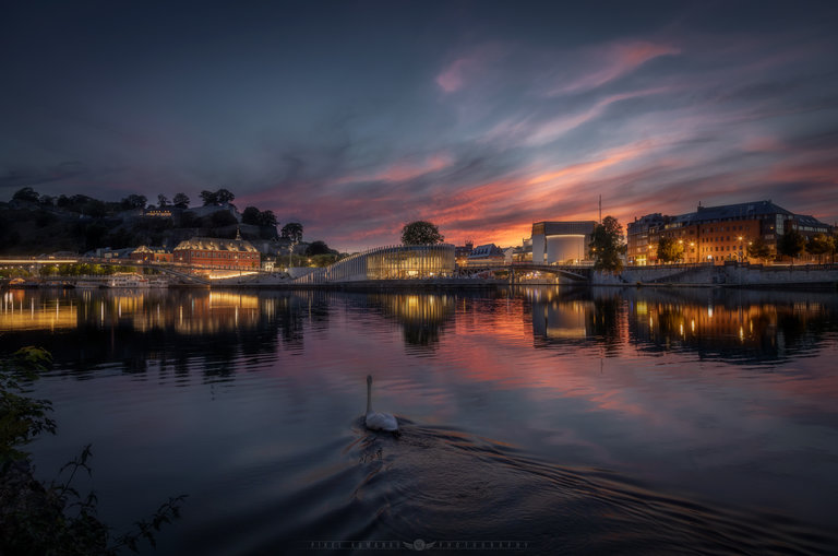 Share and discover great HDR images - hdrcreme